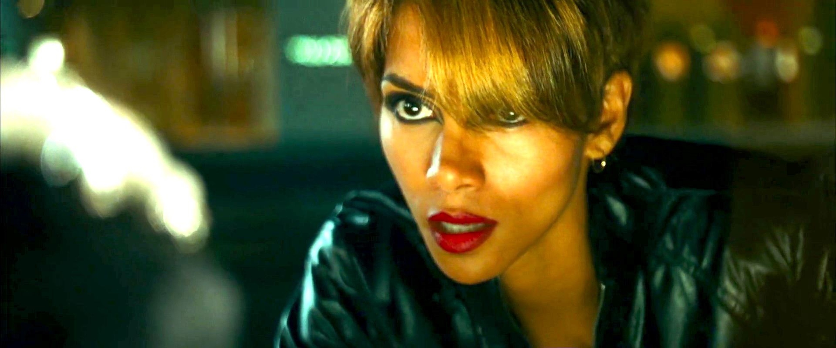 Picture of Patience Phillips [Catwoman] (duplicate)